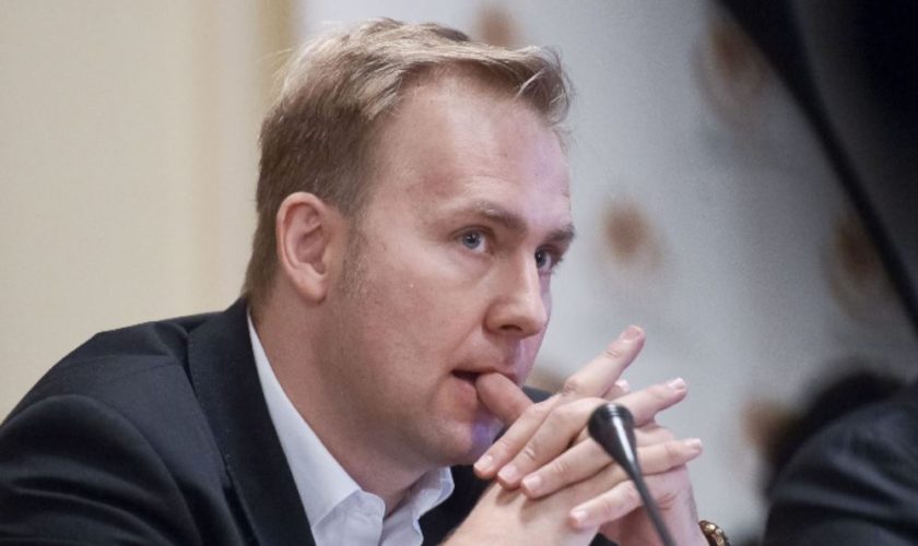 Victor Costache se întoarce în Guvern! - Medika TV